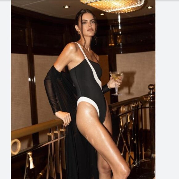 GIGI C | Swim | Gigi C Blake One Piece Asymmetrical Swimsuit Sz S Black White Rp 22 | Poshmark